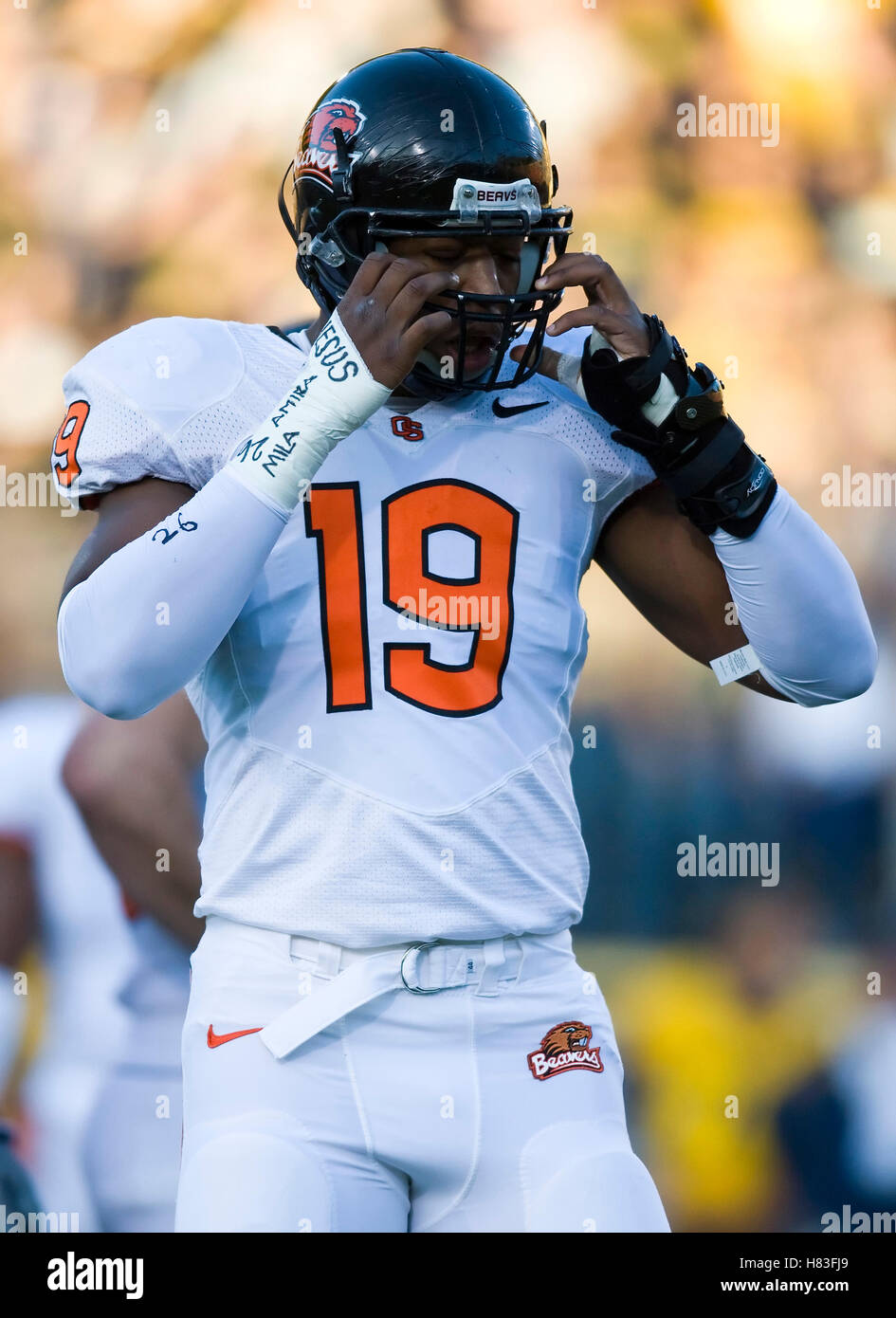 November 7, 2009; Berkeley, CA, USA; Oregon State Beavers running back ...