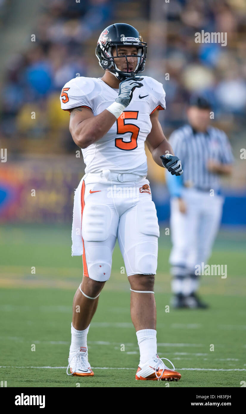 November 7, 2009; Berkeley, CA, USA; Oregon State Beavers safety ...