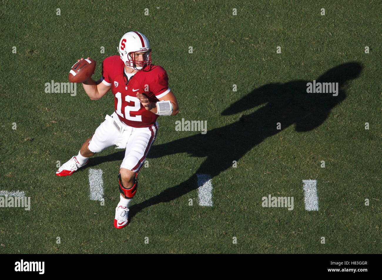 12 drops hi-res stock photography and images - Alamy