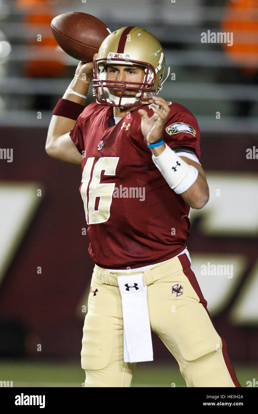 Boston college american football hi-res stock photography and images ...
