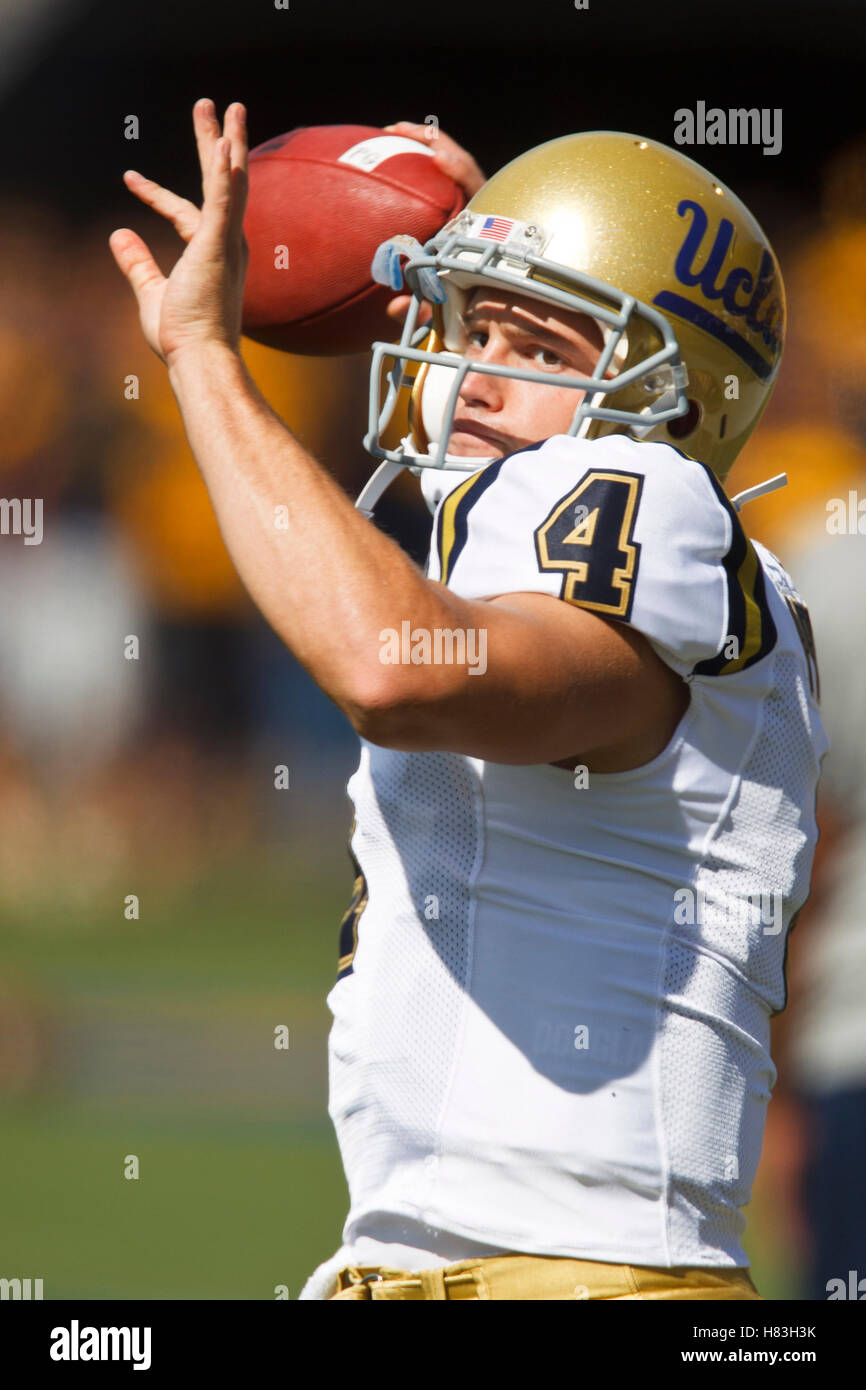 Ucla football hi-res stock photography and images - Alamy