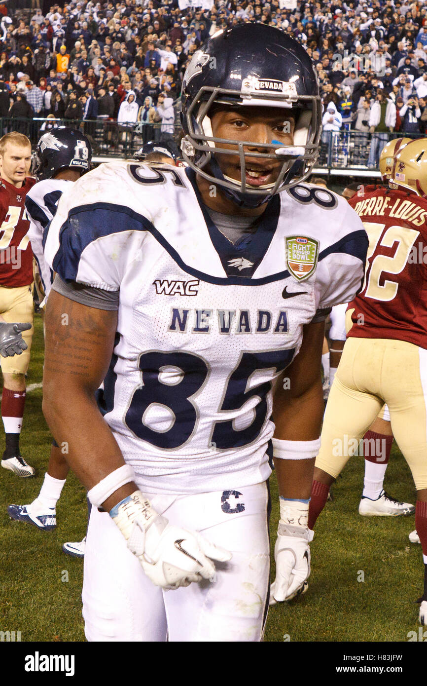 Fight hunger bowl nevada wolf pack hi-res stock photography and images ...