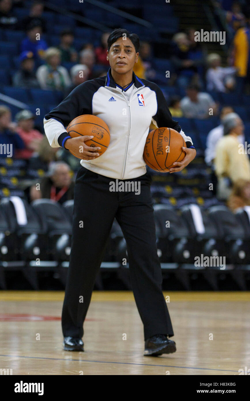 Violet palmer hi-res stock photography and images - Alamy