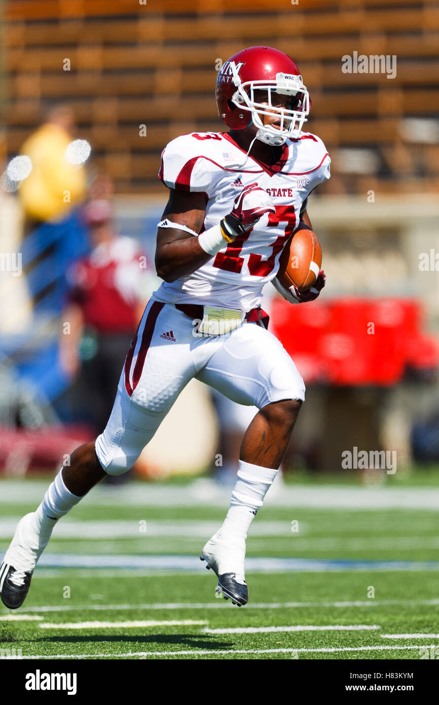 Kemonte bateman hi-res stock photography and images - Alamy