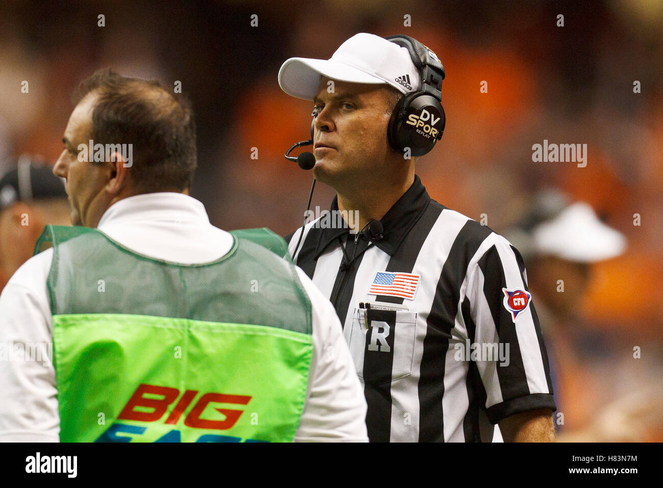 Review orange ball hi-res stock photography and images - Alamy