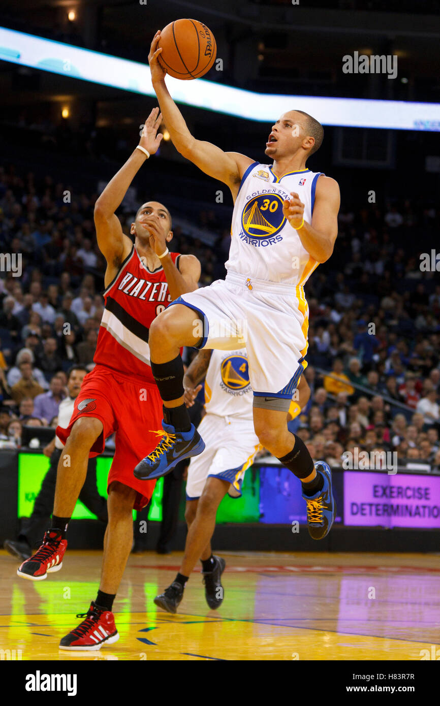 Stephen curry hi-res stock photography and images - Alamy