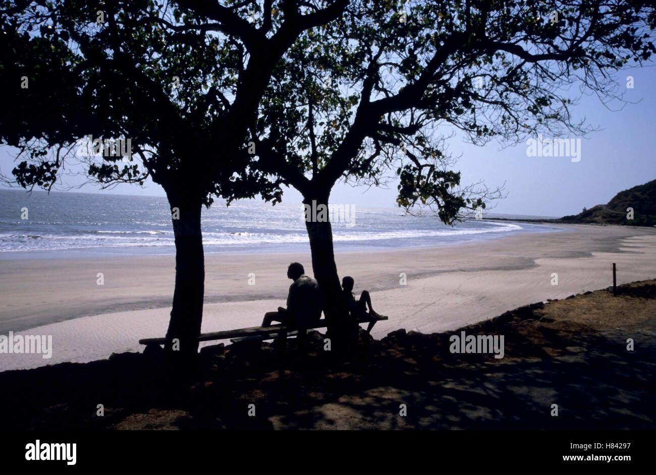 Afternoon time hi-res stock photography and images - Alamy