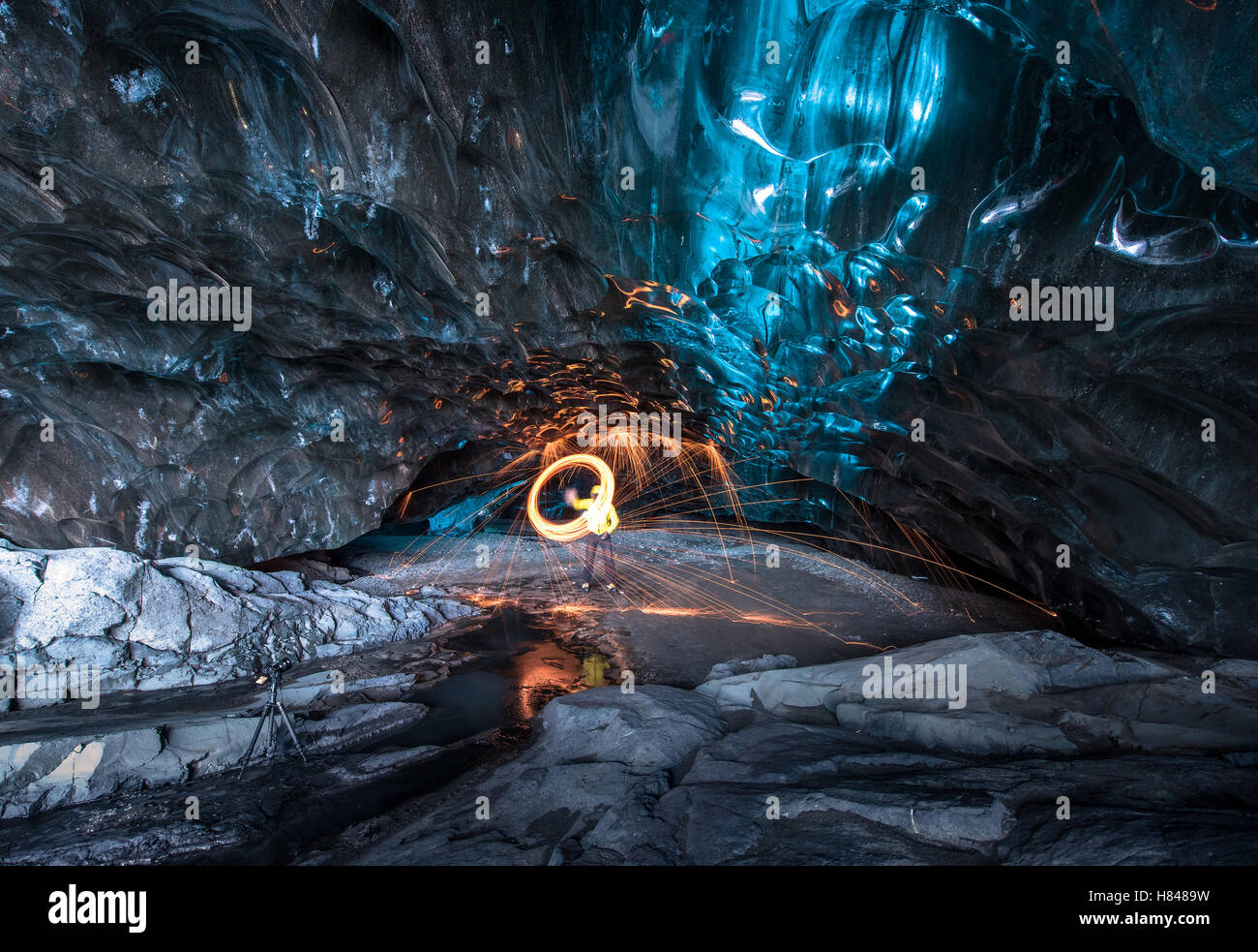 Ice caves hi-res stock photography and images - Alamy