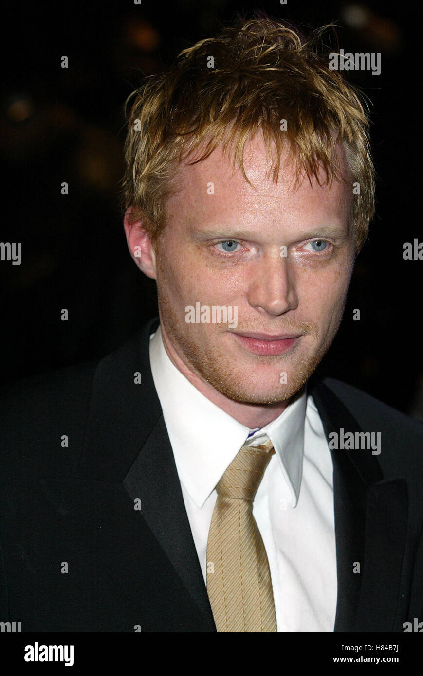PAUL BETTANY 2002 VANITY FAIR OSCAR PARTY MORTON'S RESTAURANT BEVERLY ...