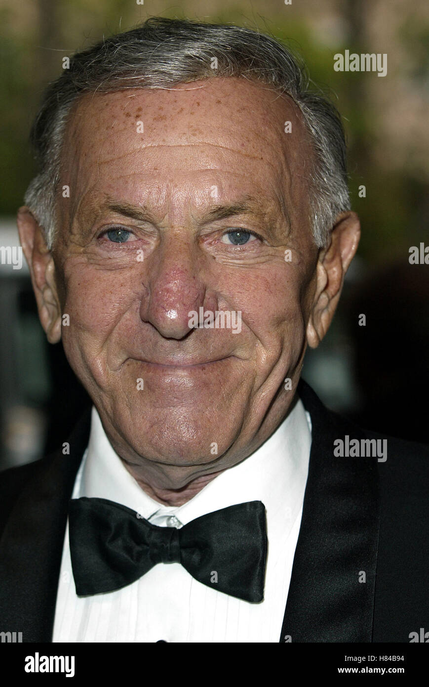 JACK KLUGMAN NIGHT OF 100 STARS OSCAR PARTY BEVERLY HILLS HOTEL LOS ...