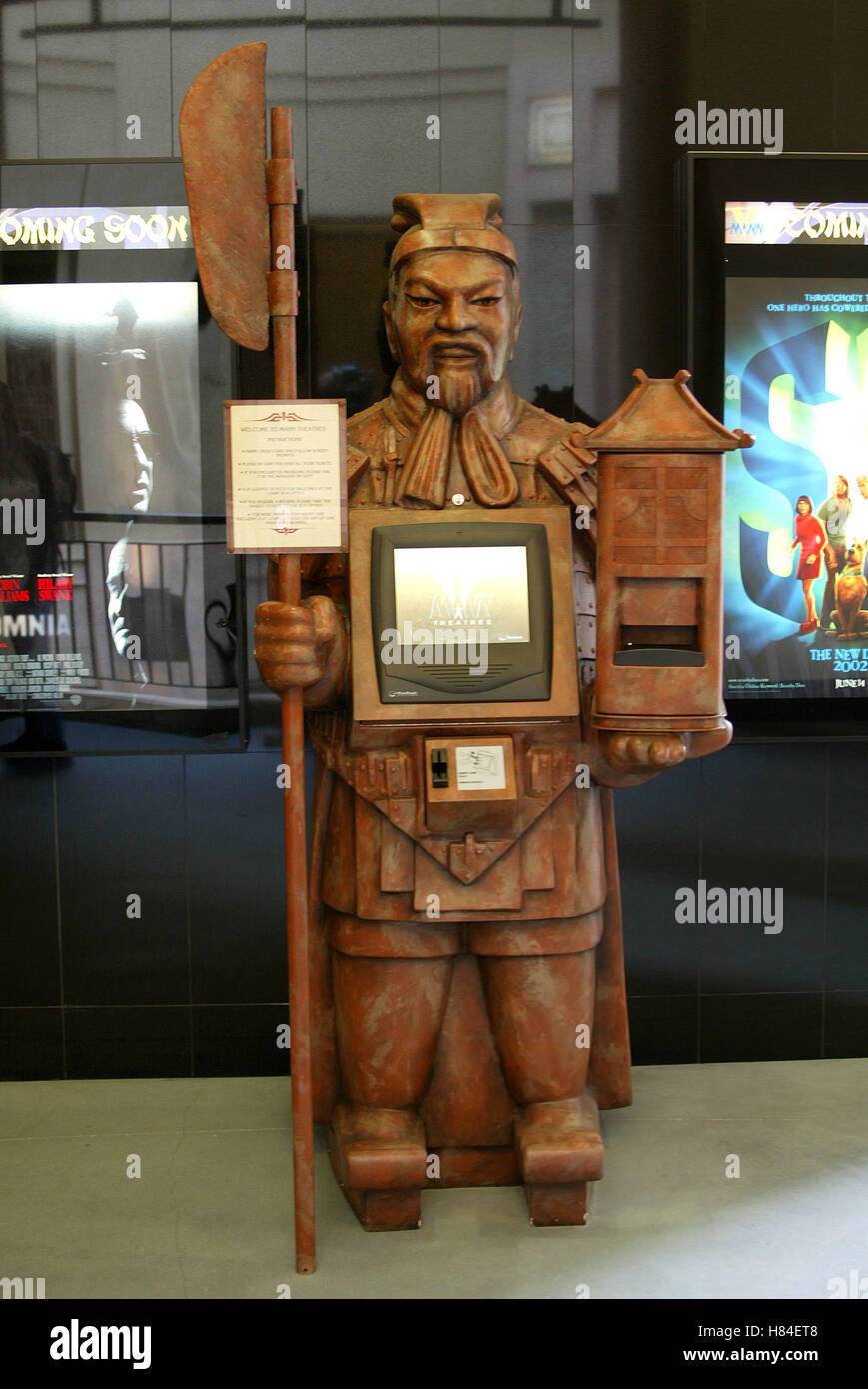 AUTOMATIC MOVIE TICKET MACHINE THE NEW GUY FILM PREMIERE MANNS CHINESE ...