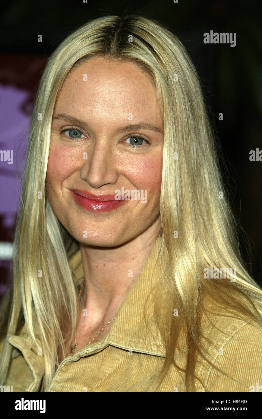 KELLY LYNCH CQ FILM PREMIERE EGYPTIAN THEATRE HOLLYWOOD LOS ANGELES USA ...
