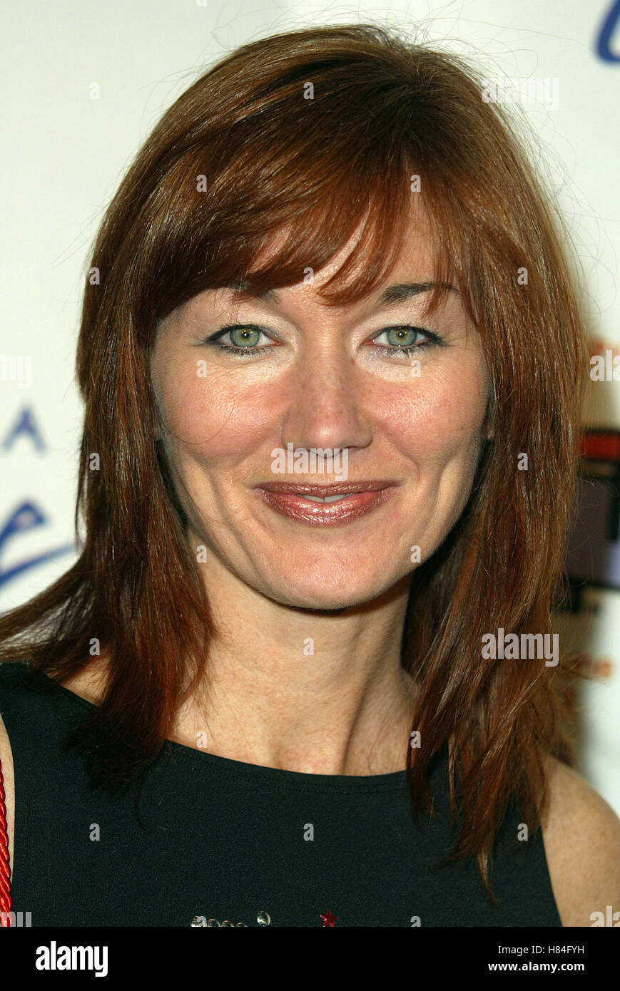 LARI WHITE AOL 'CELEBRITY YOU'VE GOT MAIL THE HIGHLANDS HOLLYWOOD ...
