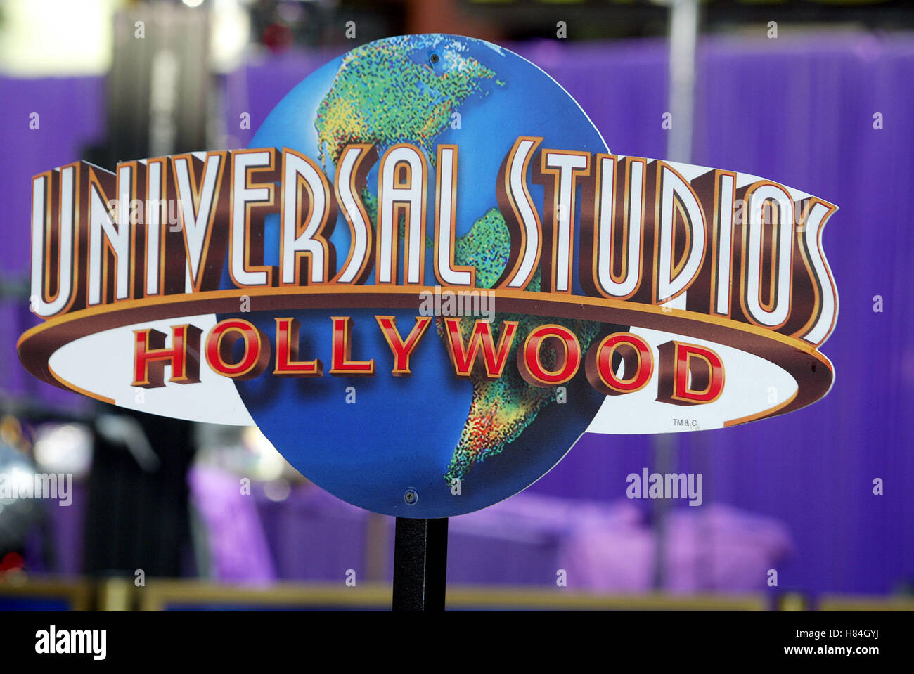 UNIVERSAL STUDIOS SIGN . UNDERCOVER BROTHER FILM PREM UNIVERSAL ...