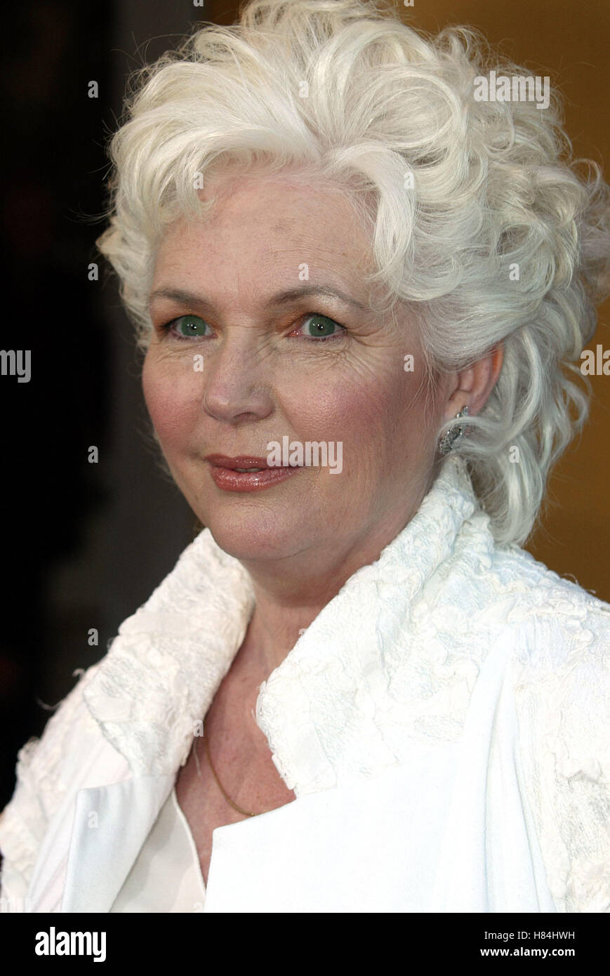 Fionnula flanagan actress hi-res stock photography and images - Alamy