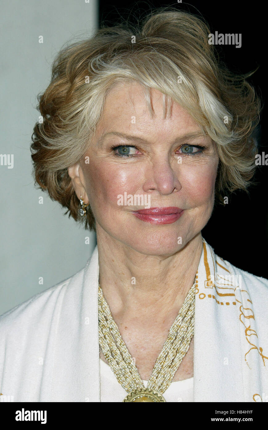 ELLEN BURSTYN YA-YA SISTERHOOD FILM PREMIER WESTWOOD LOS ANGELES USA 03 ...