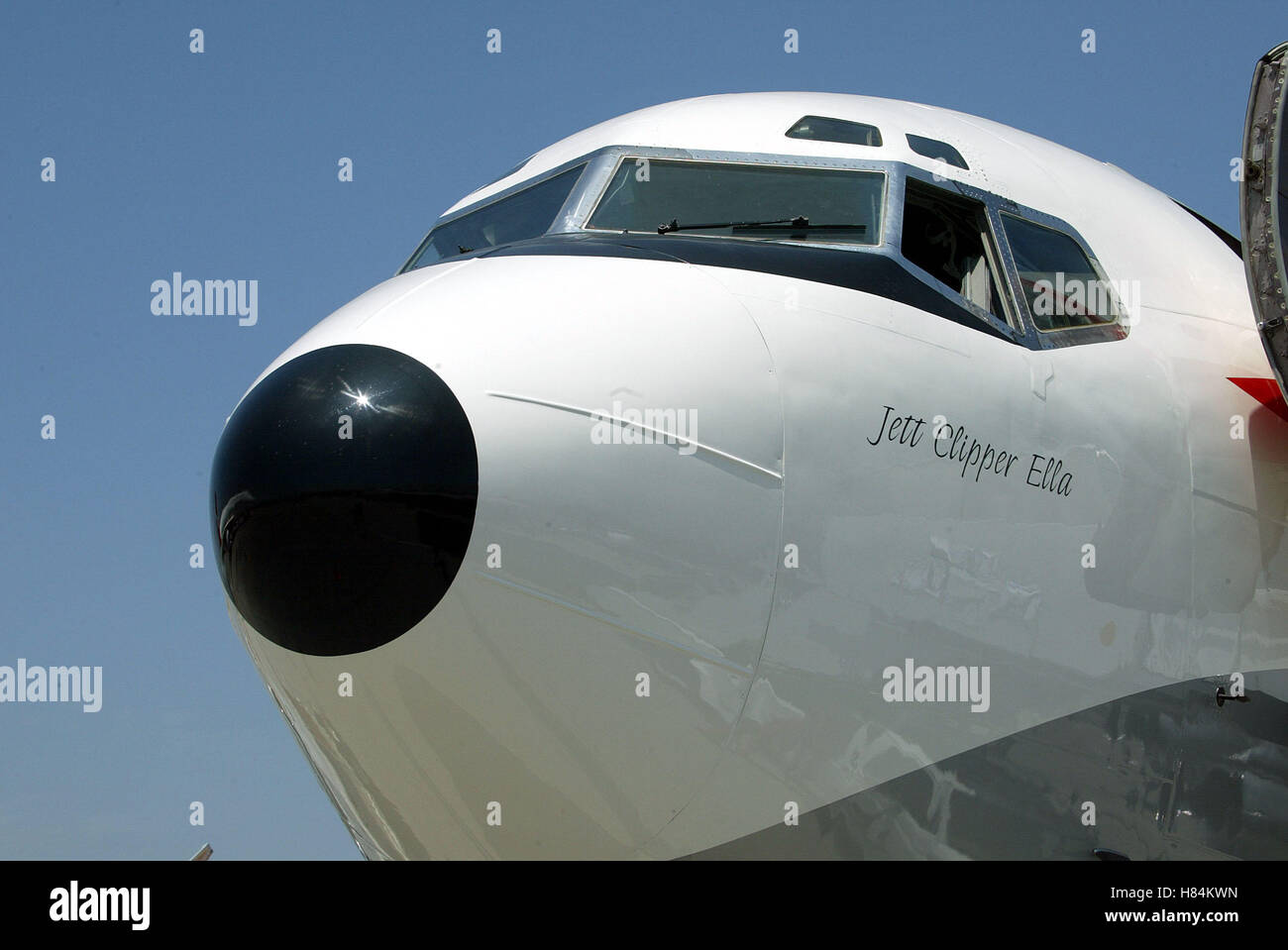 John travoltas boeing 707 jet hi-res stock photography and images - Alamy