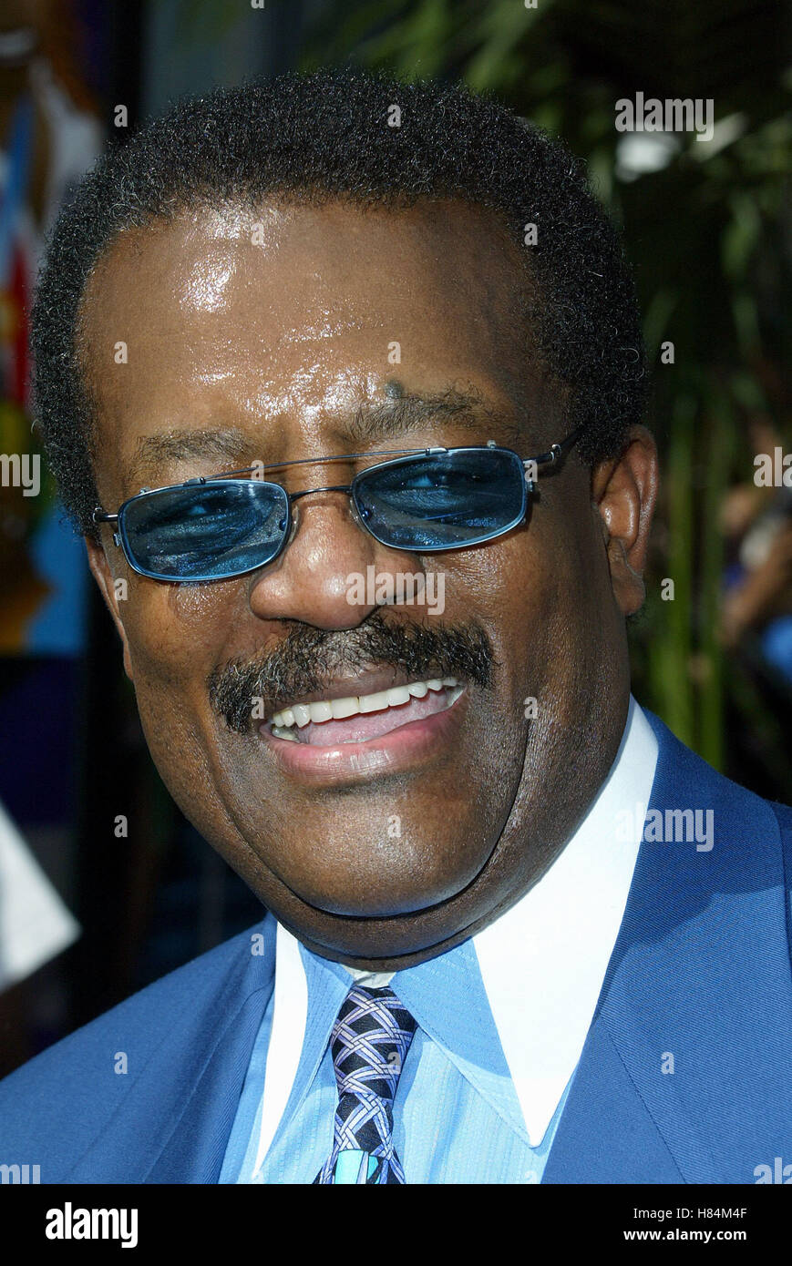 JOHNNY COCHRAN 2ND ANNUAL BET AWARDS KODAK THEATRE HOLLYWOOD LOS ...