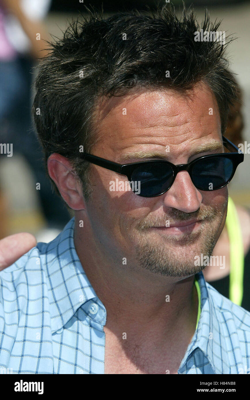 MATTHEW PERRY TEEN CHOICE AWARDS 2002 UNIVERSAL AMPHITHEATRE BURBANK ...