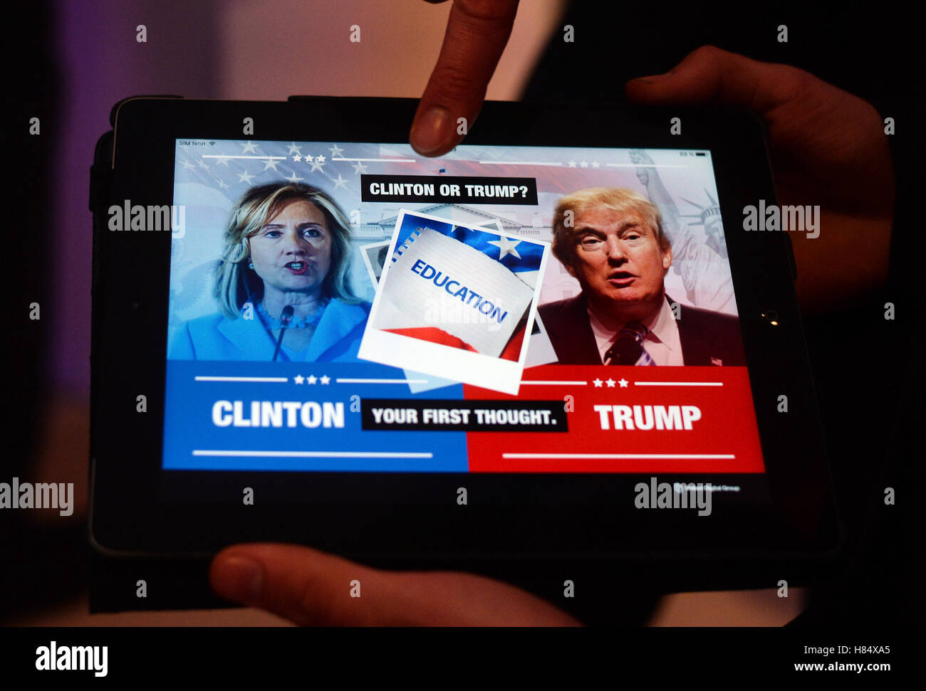 Berlin, Germany. 8th Nov, 2016. A tablet serves as a polling station ...