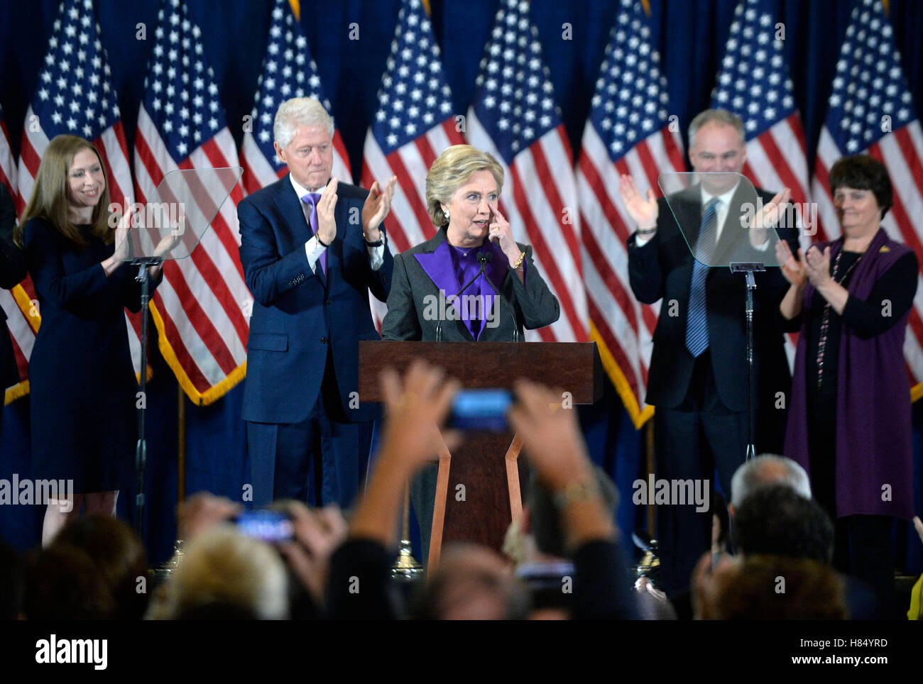 Hillary clinton 2016 concession speech hi-res stock photography and ...