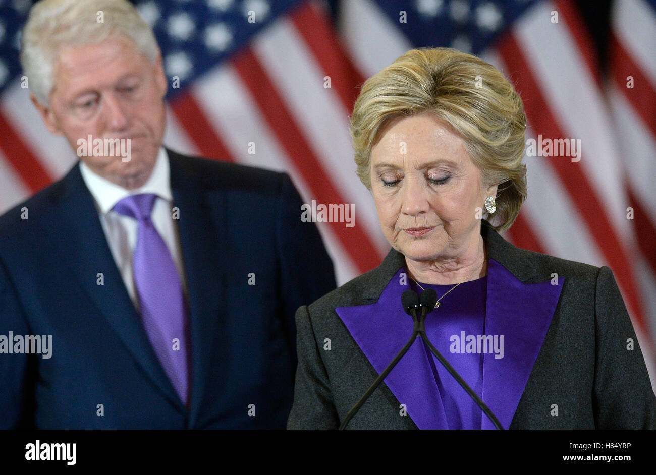 Hillary clinton 2016 concession speech hi-res stock photography and ...