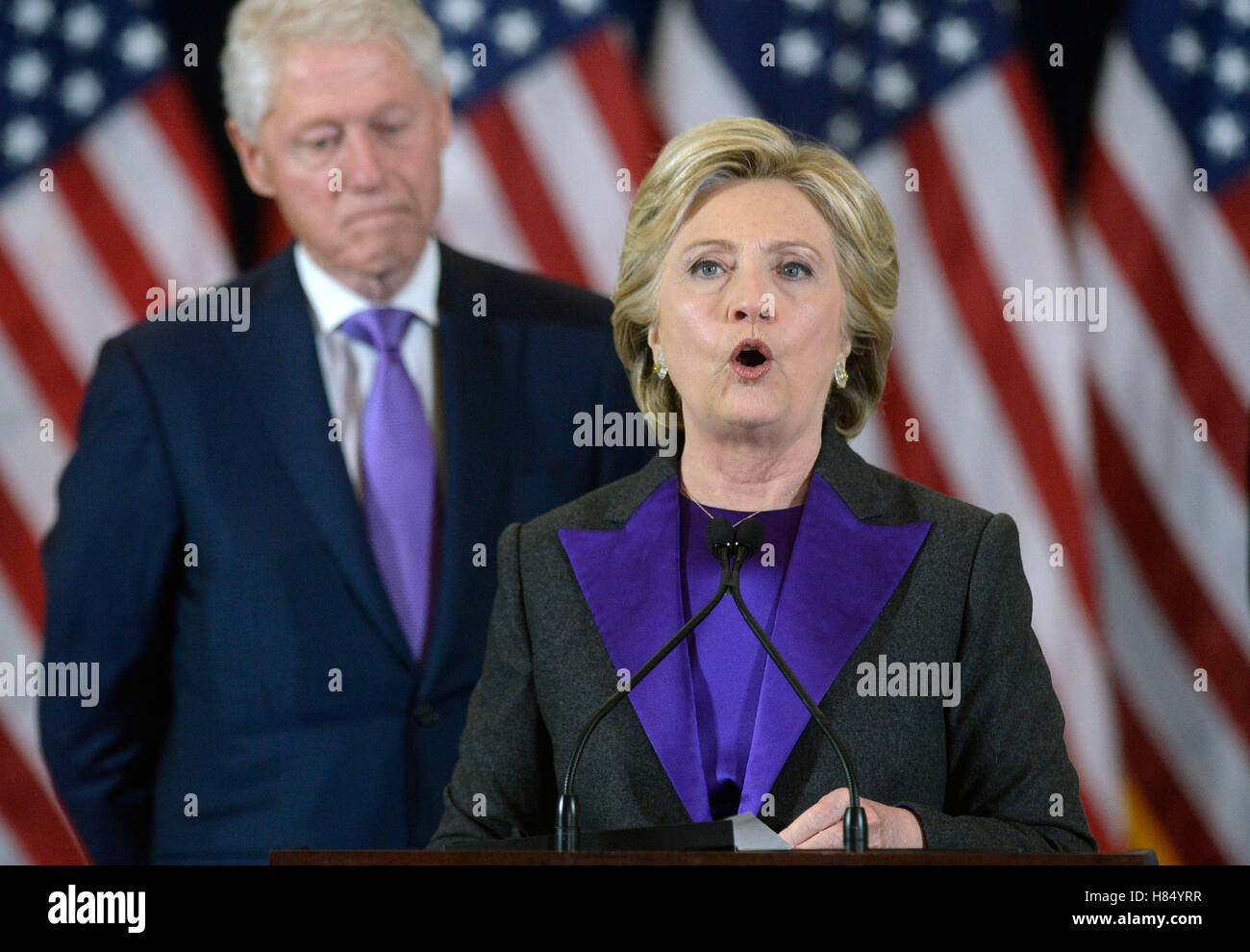 Hillary clinton 2016 concession speech hi-res stock photography and ...