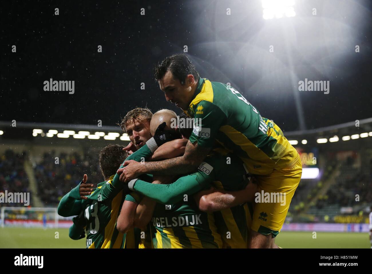 The Hague, Netherlands. 5th Nov, 2016. Den Haag team group (DenHaag ...