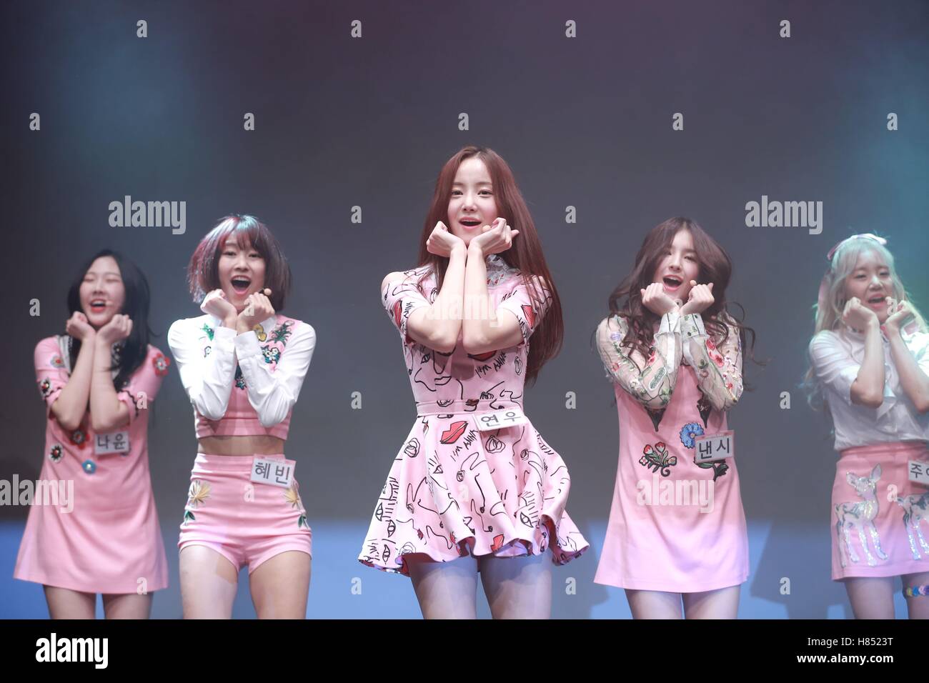 Seoul, Korea. 09th Nov, 2016. MOMOLAND hold showcase for their first ...
