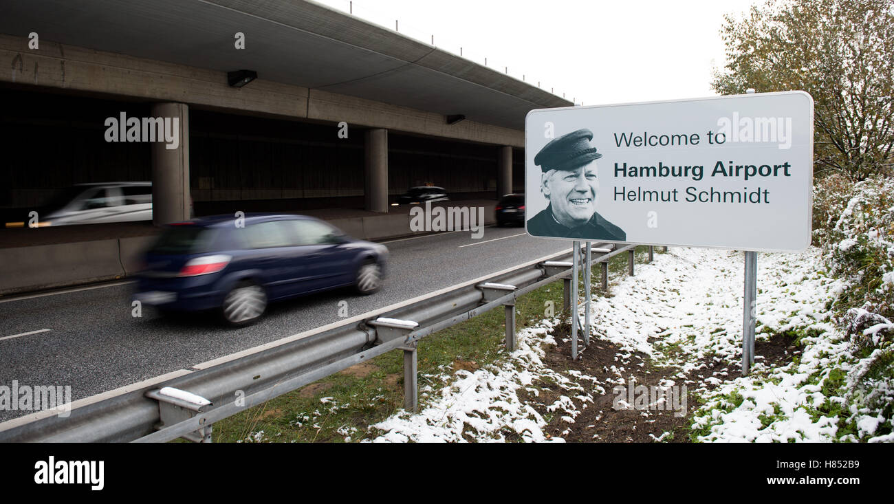 Welcome in germany road sign hi-res stock photography and images - Alamy