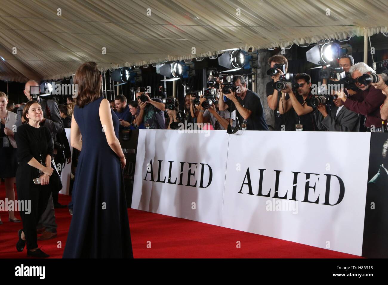 Los Angeles, CA, USA. 9th Nov, 2016. Marion Cotillard, Photographers at ...