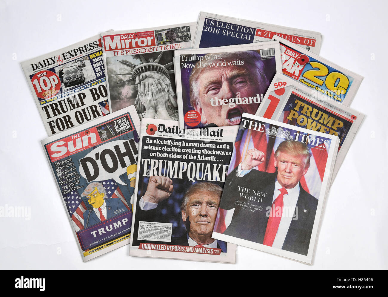 Newspaper front pages uk hi-res stock photography and images - Alamy