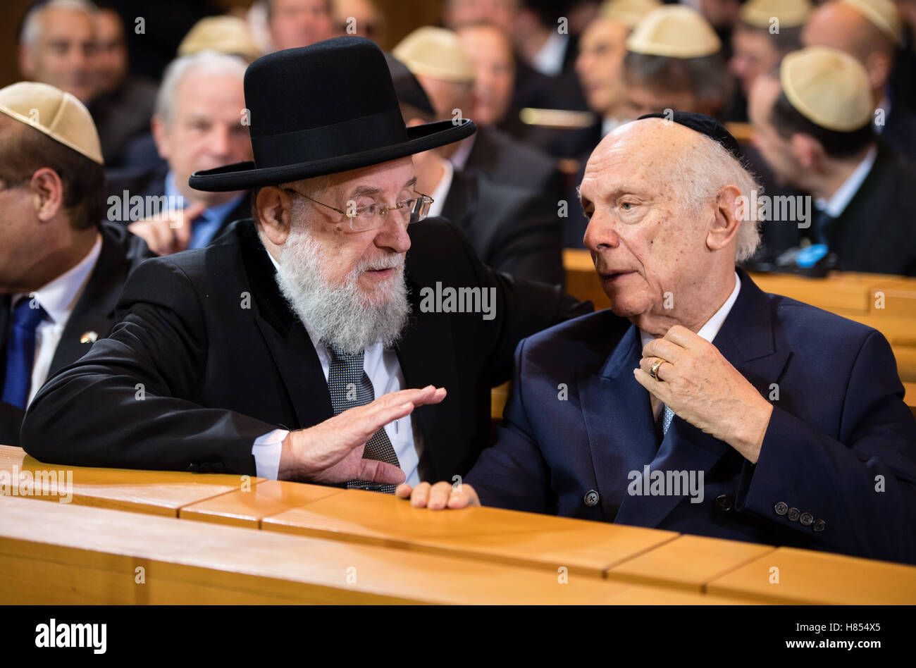 Chief rabbi israel meir lau hi-res stock photography and images - Alamy