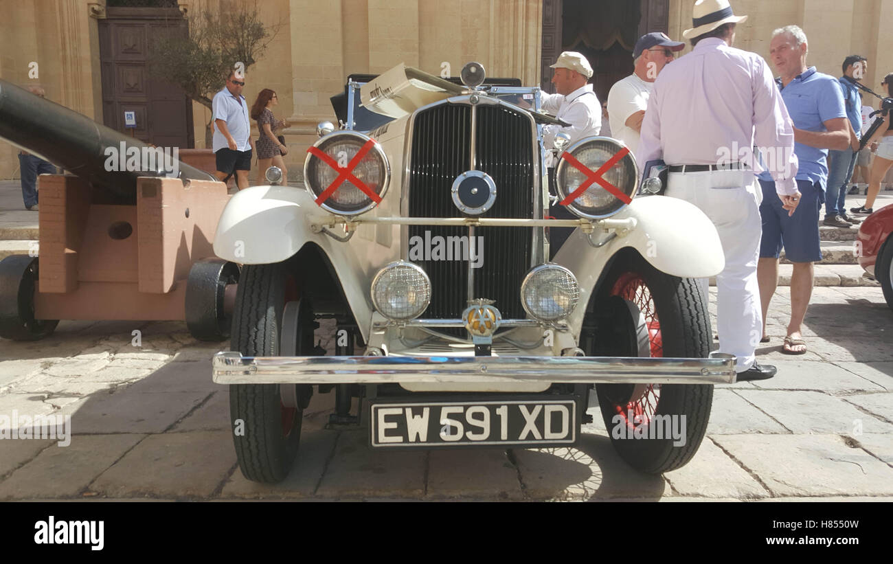 Malta circuit hi-res stock photography and images - Alamy