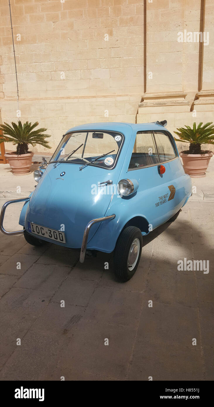 Malta circuit hi-res stock photography and images - Alamy