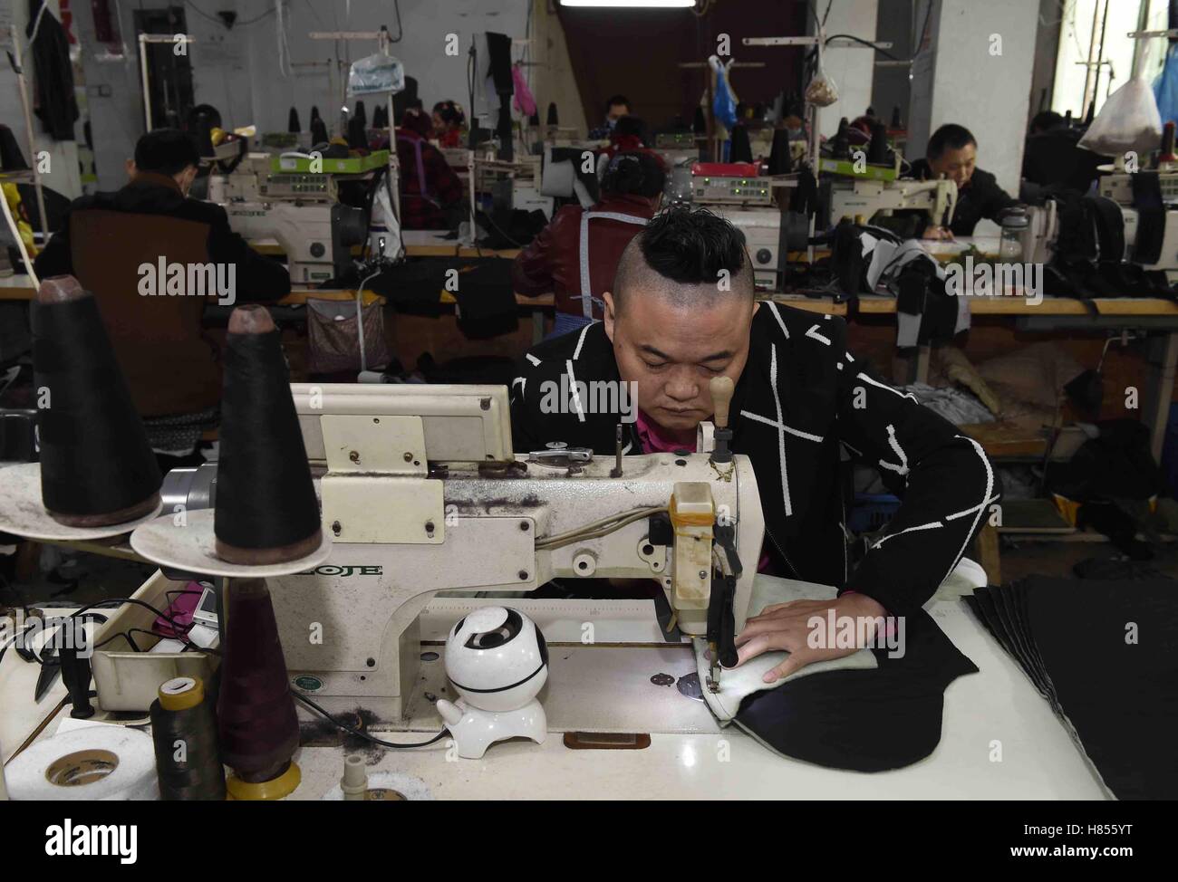 Factory village sichuan hi-res stock photography and images - Alamy