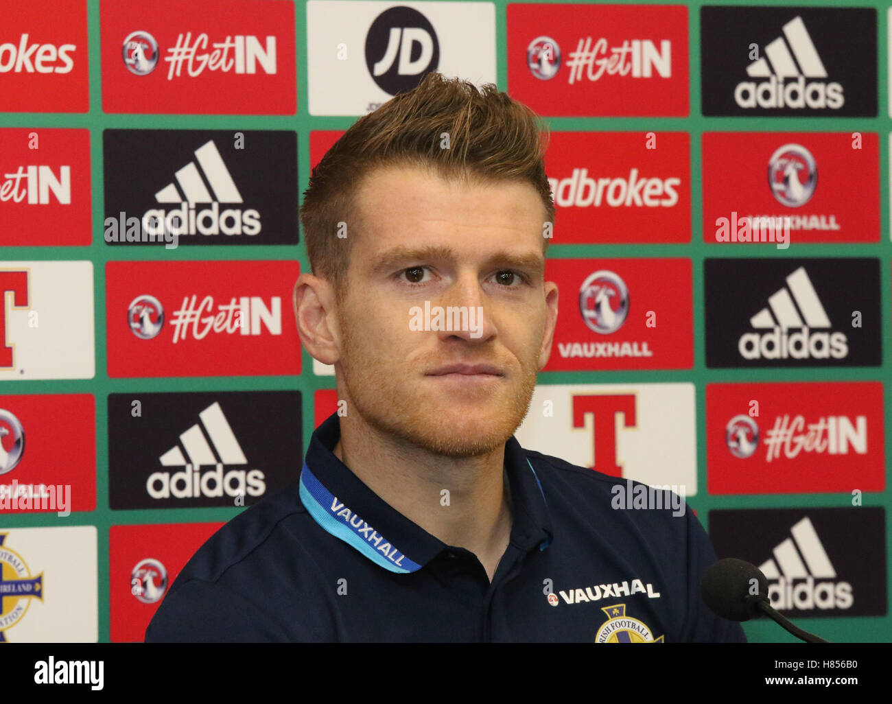 Ni captain hi-res stock photography and images - Alamy