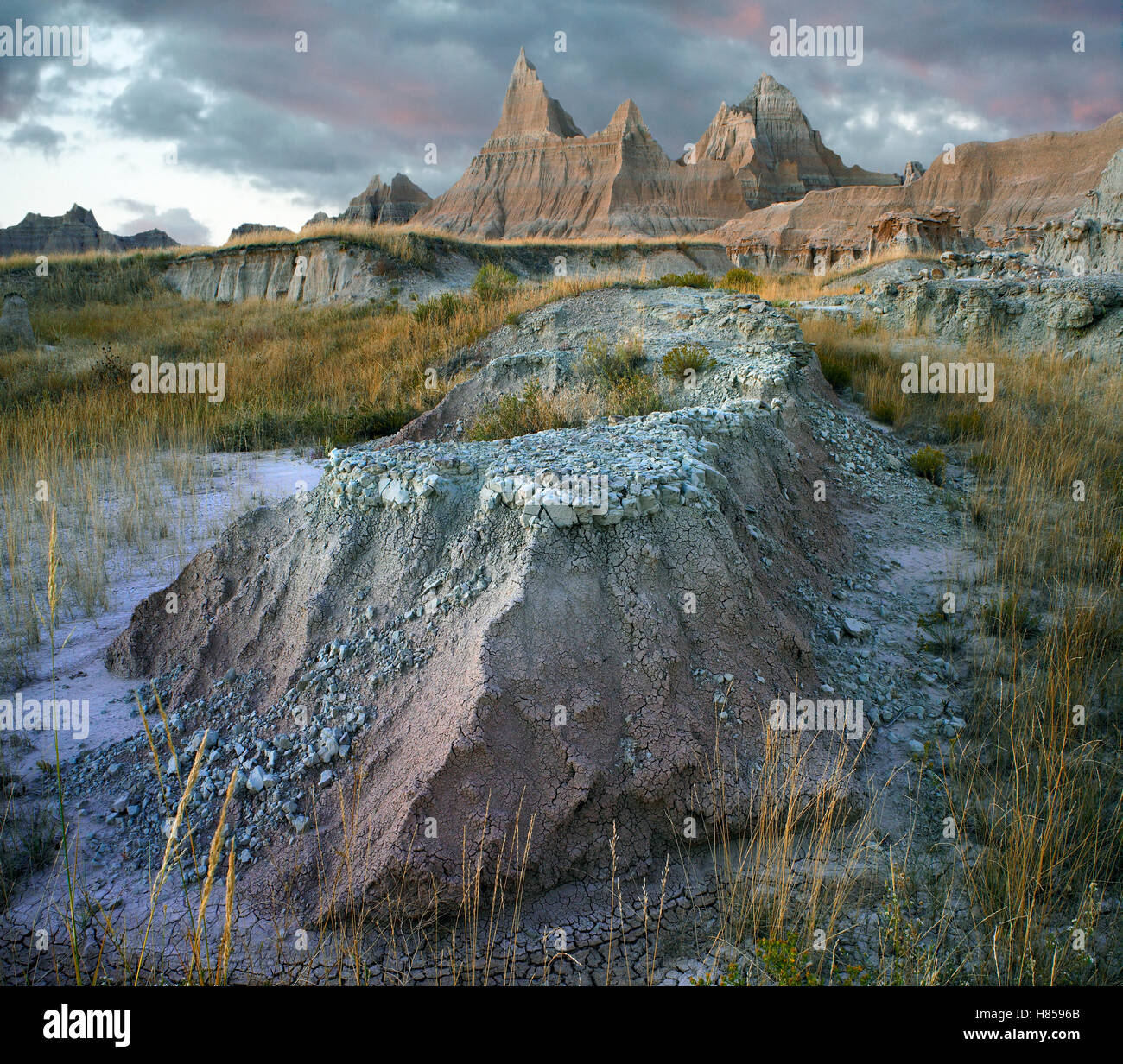 Eroded sedimentary sandstone, Badlands National Park, South Dakota ...