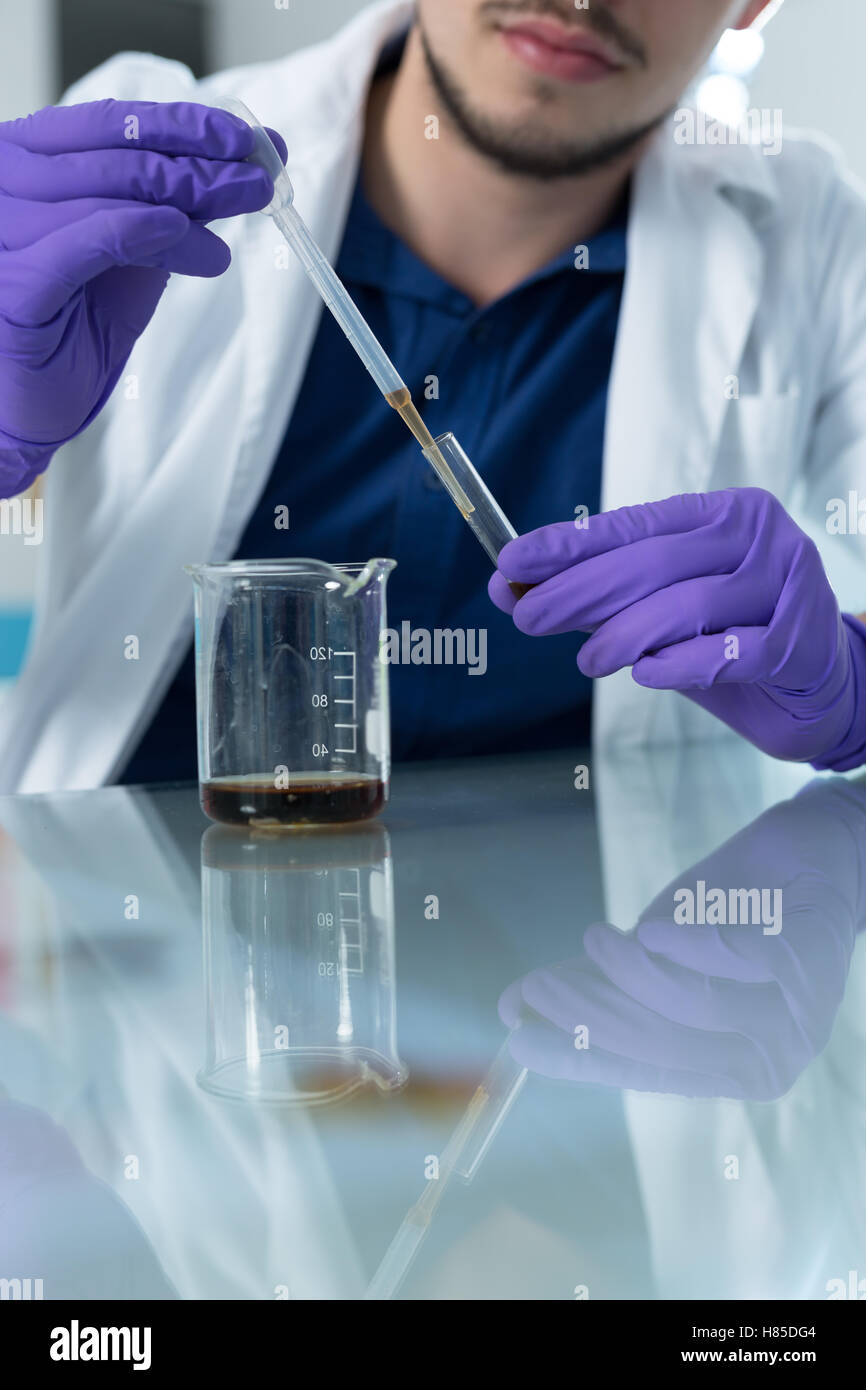 Chemist at work Stock Photo - Alamy