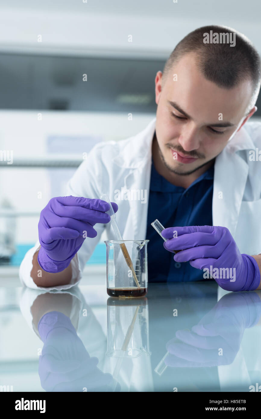 Chemist at work Stock Photo - Alamy