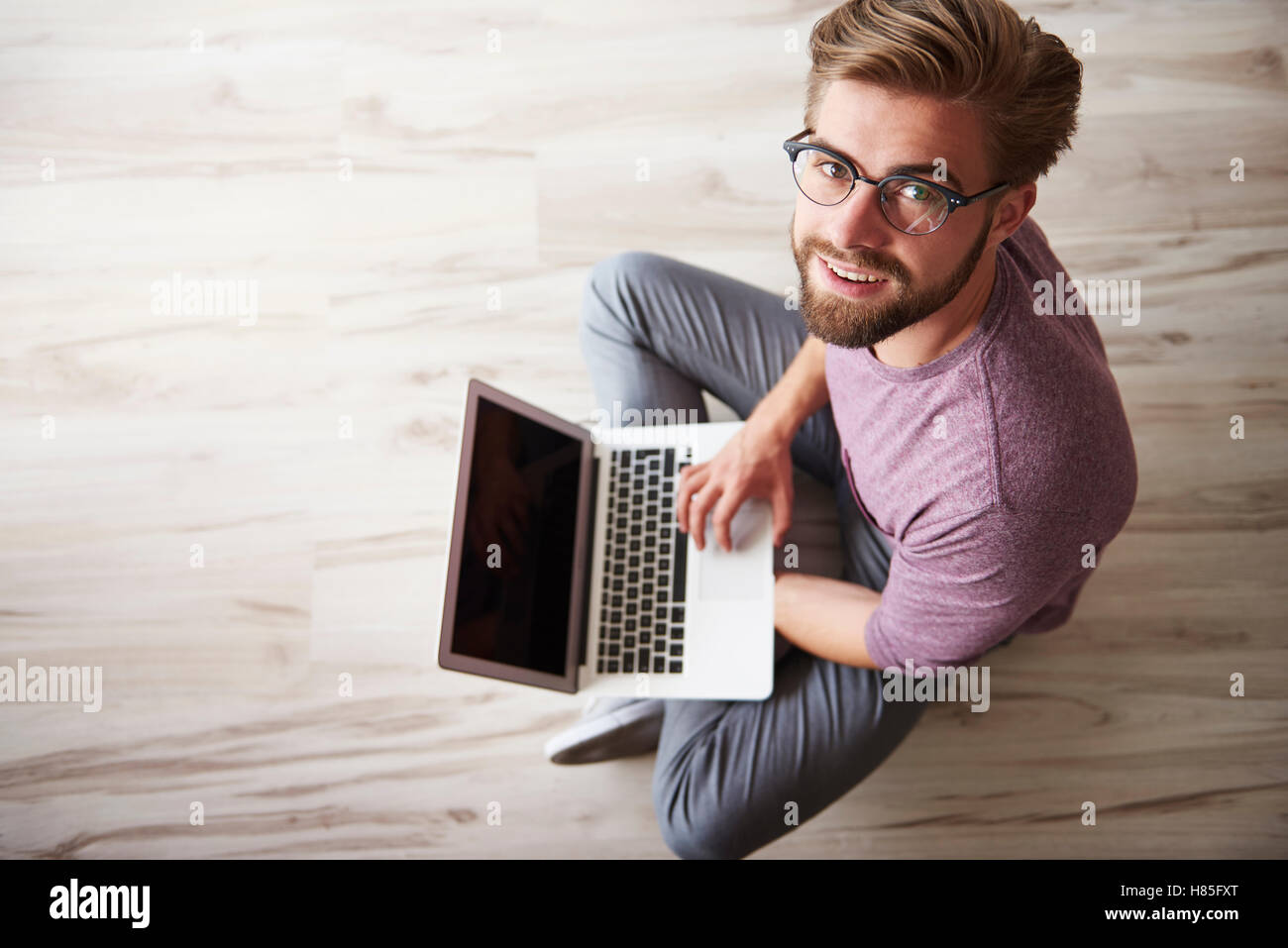 Man sitting from above hi-res stock photography and images - Alamy