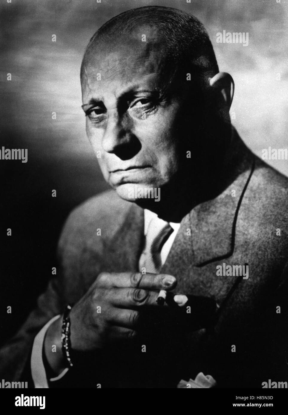 ERICH VON STROHEIM. Key: Portrait Stock Photo - Alamy