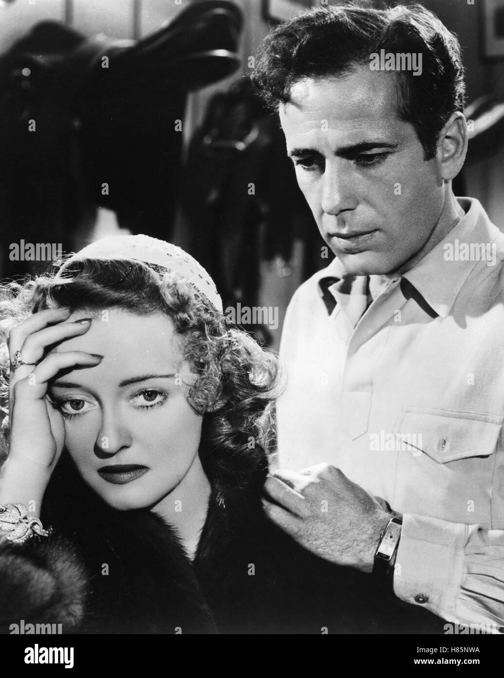 Dark victory hi-res stock photography and images - Alamy