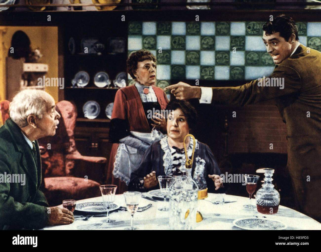 Arsen und Spitzenhäubchen, (ARSENIC AND OLD LACE) USA 1944, Regie ...