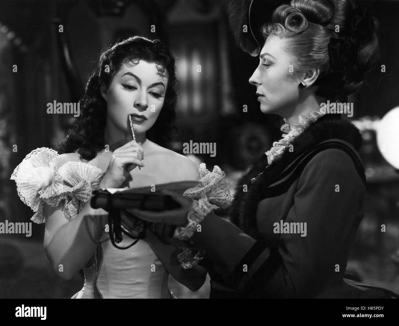 Tagebuch einer Frau, (MRS. PARKINGTON) USA 1944, Regie: Tay Garnett ...