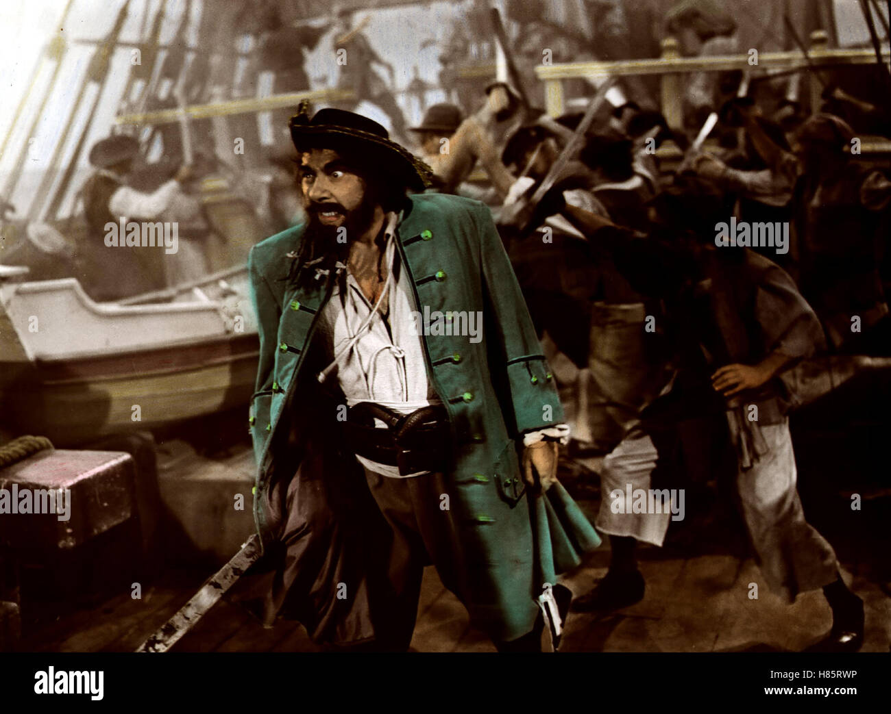 Robert newton as blackbeard hi-res stock photography and images - Alamy