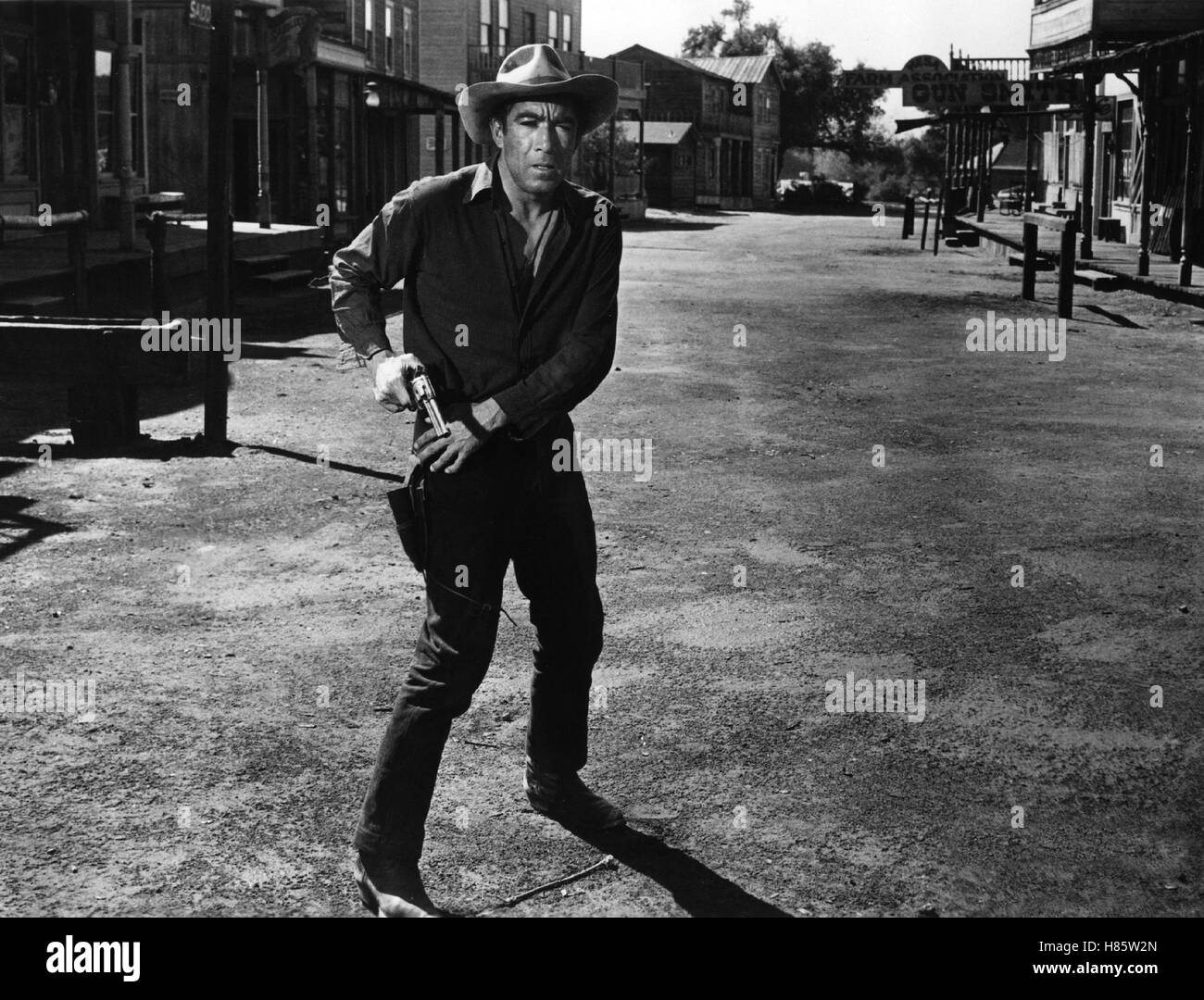 Der Mann von Del Rio, (THE MAN FROM DEL RIO) USA 1956, Regie: Harry ...