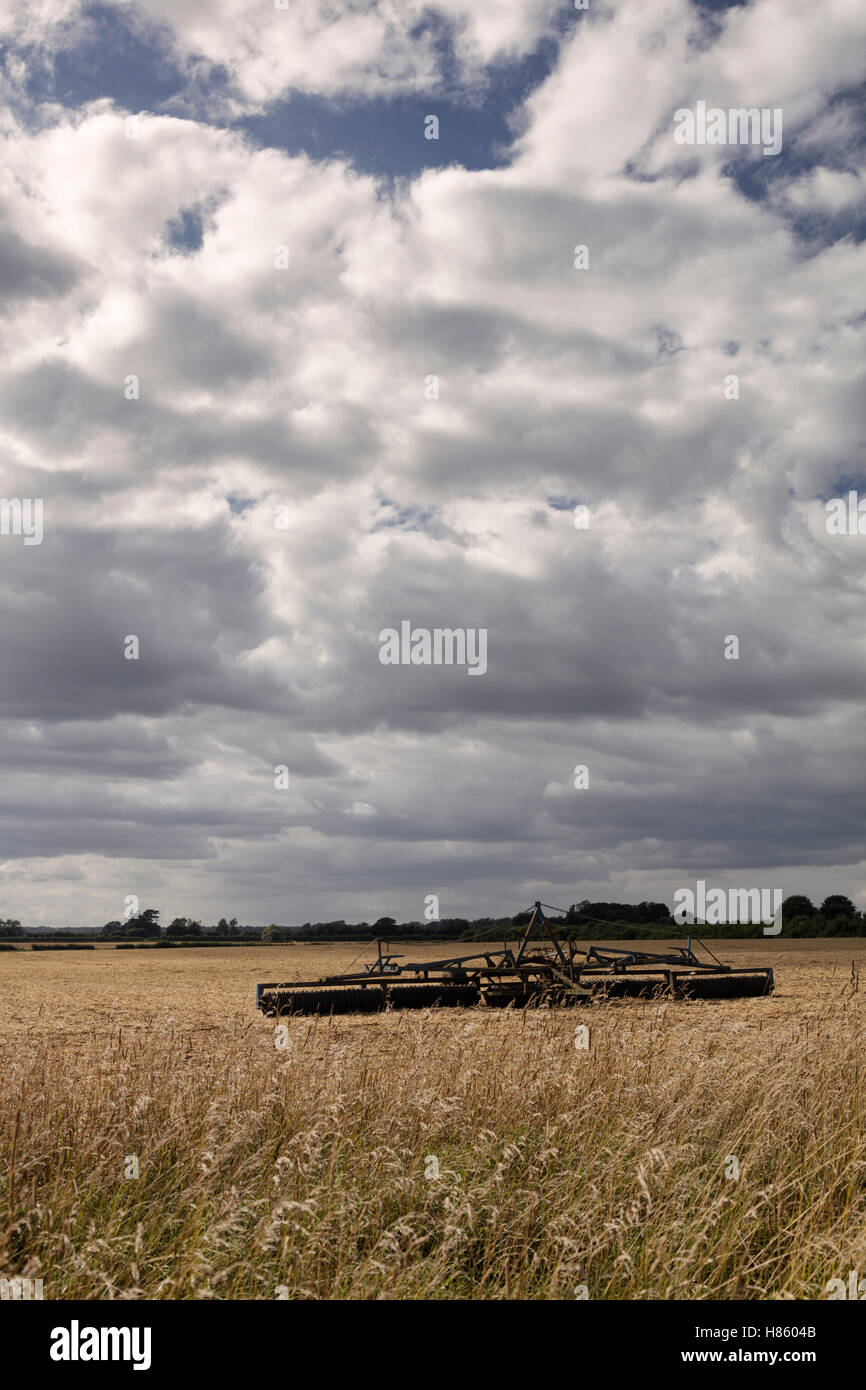 Farm agricultural machinery roller hi-res stock photography and images ...