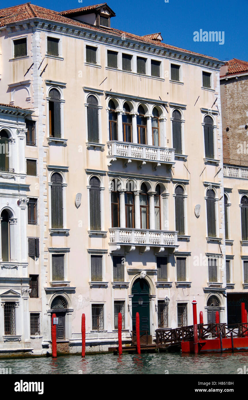 Palazzo giustinian hi-res stock photography and images - Alamy