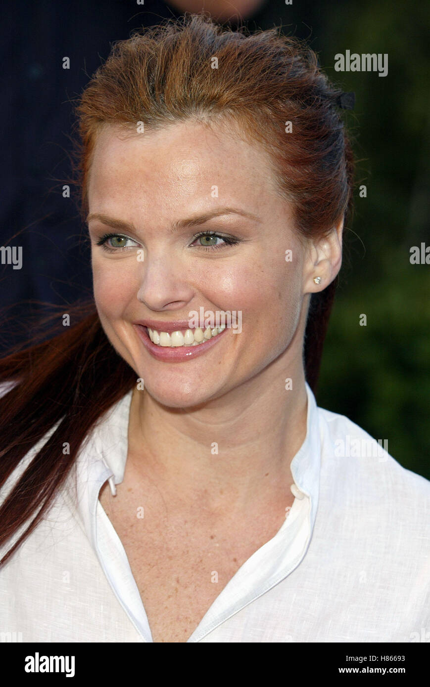DINA MEYER BLOOD WORK WORLD PREMIERE WARNER BROS STUDIO BACKLOT BURBANK ...